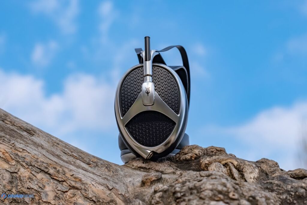 Meze Elite Headphones Review - Where Craftsmanship Meets Sonic Wizardry ...