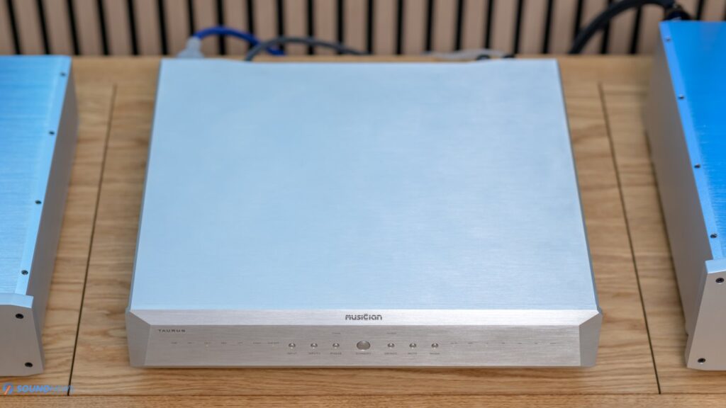Musician Audio TAURUS R2R DAC Review - Kickstarting the R2R Revolution ...