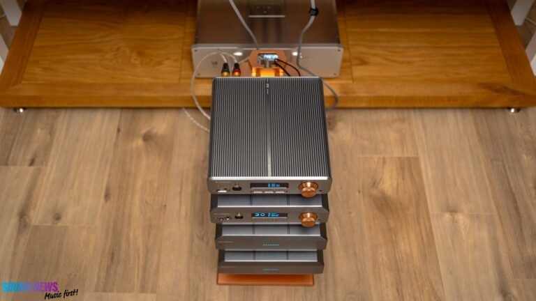 Kick-Ass Dynamics! - Burson Timekeeper Voyager Mono Amplifiers Review ...